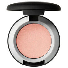 Mac Matte Eyeshadow Powder Kiss 1.5g Strike a Pose – Qathu